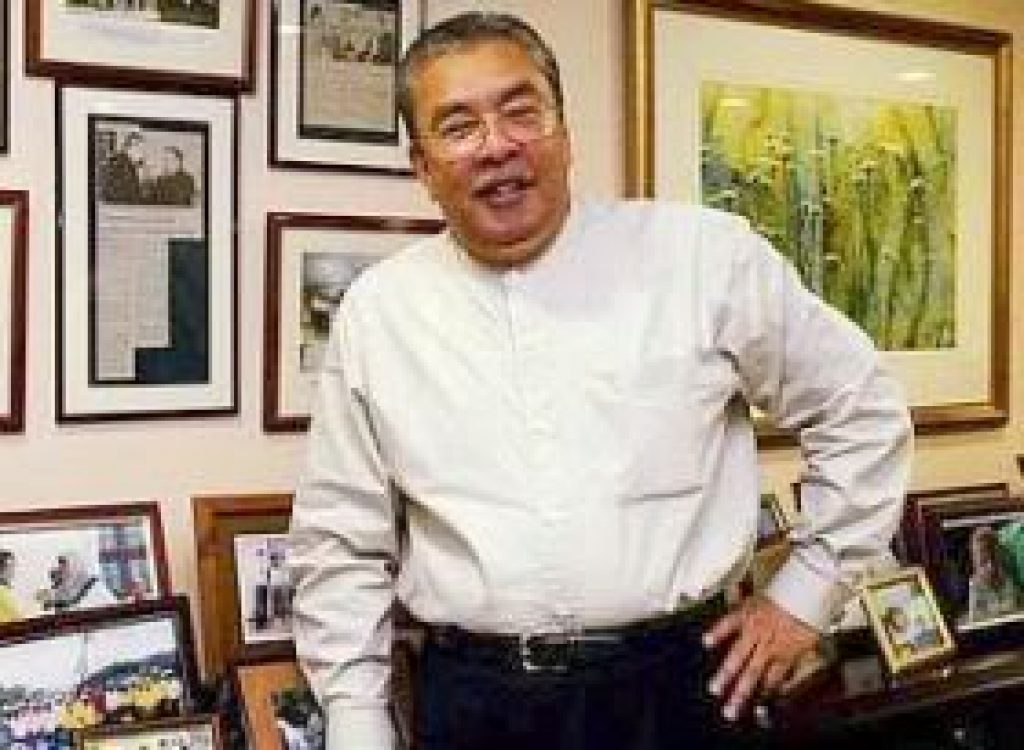 Tan Sri Datuk Hj Mustapha Kamal | M Niaga