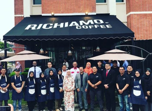 Richiamo Coffee, Coffee Café tarikan terbaru di UPM | M Niaga